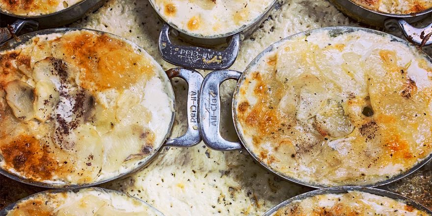 Caucus Club - Classic Dining Never Goes Out of Style